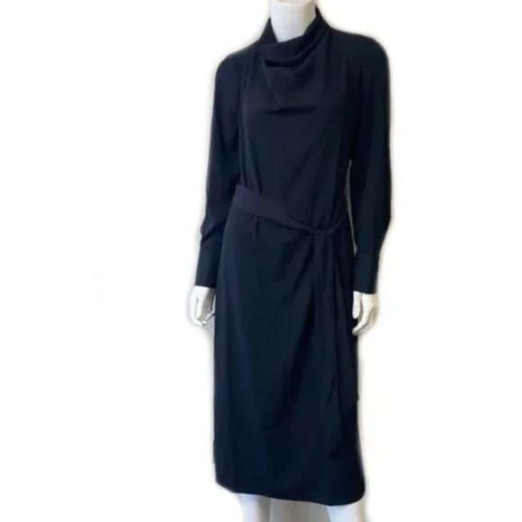 Who What Wear | Dresses | Who What Wear Jet Black Midi Dress | Poshmark